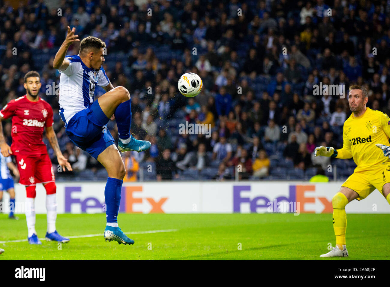 Rangers goalkeeper hi-res stock photography and images - Alamy