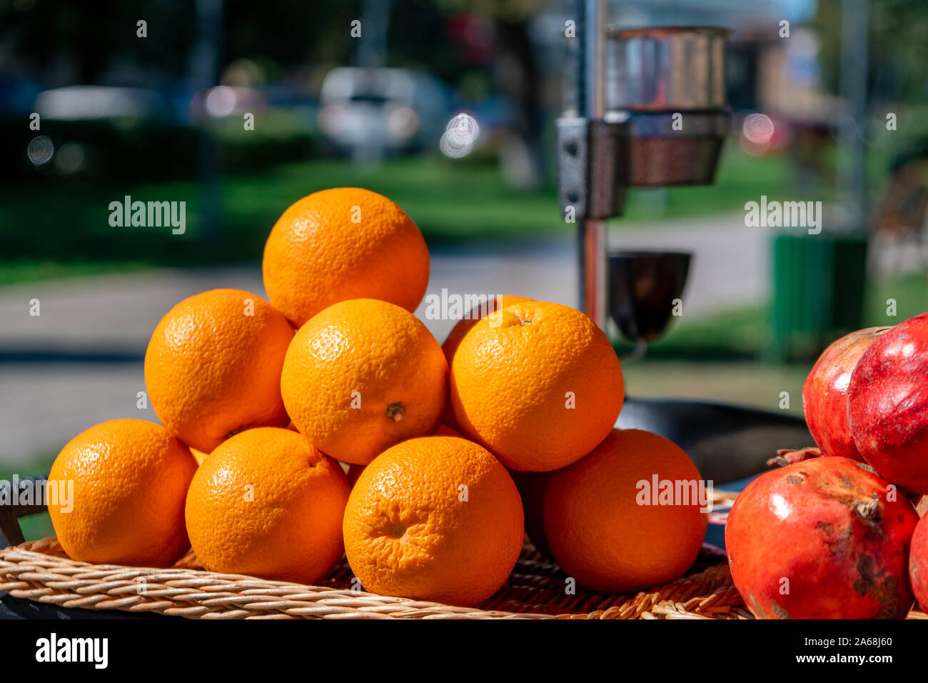 Orange juice stand hi-res stock photography and images - Alamy