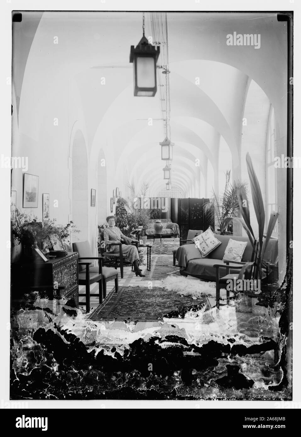 Pictures wall home Black and White Stock Photos & Images - Alamy