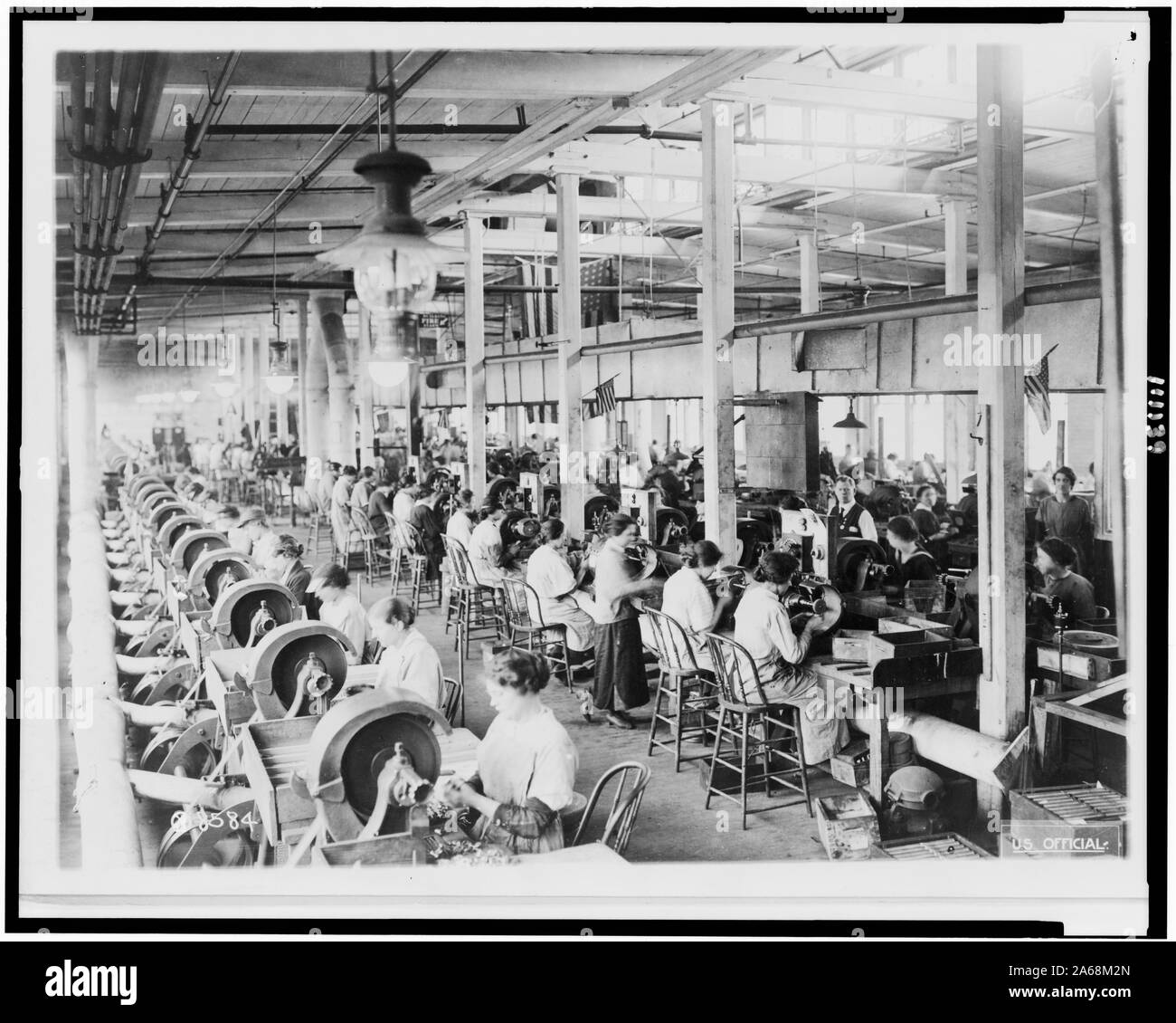 Making browning machine guns hi-res stock photography and images - Alamy