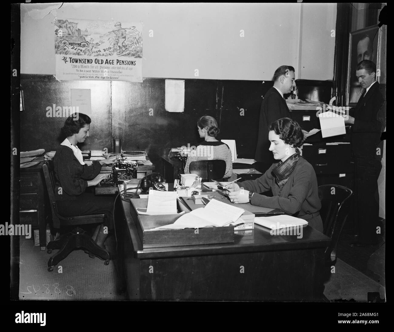 Female staff working in Black and White Stock Photos & Images - Alamy