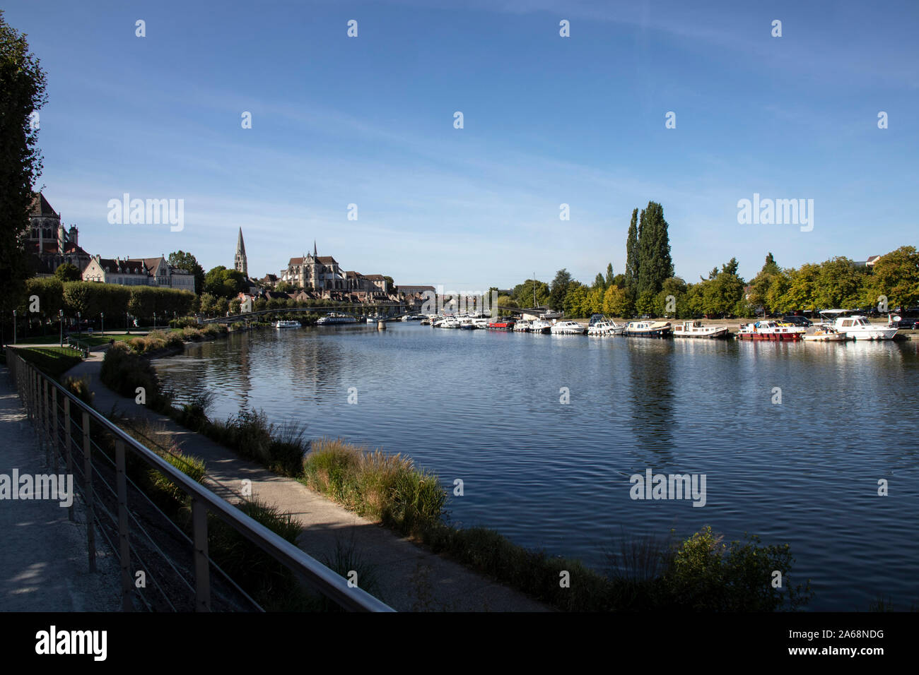 Auxerre, on the Canal du Nivernais and River Yonne, France Stock Photo ...