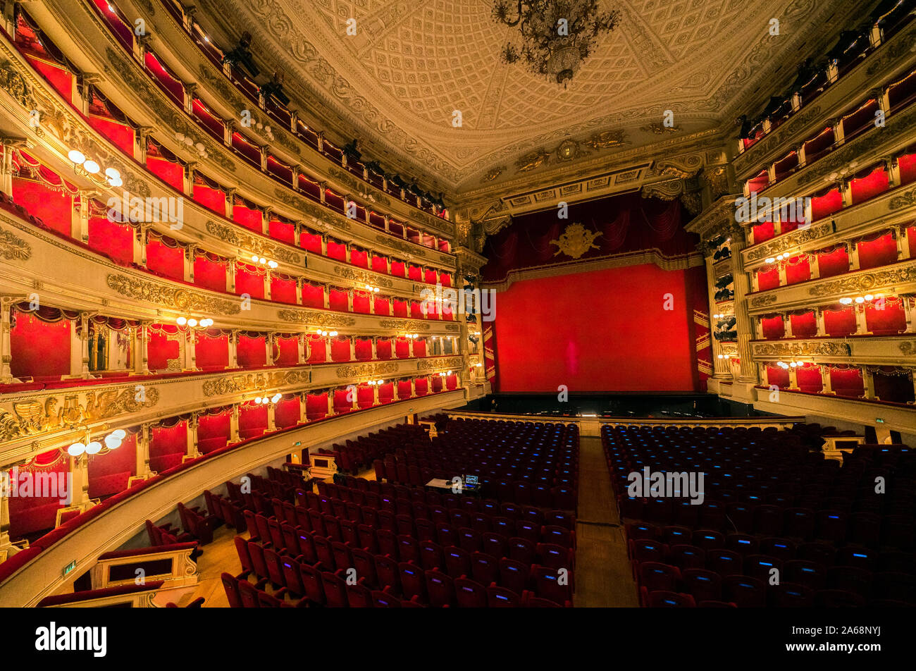 Interior of world famous La Scala (Teatro alla Scala, 1778) - an opera ...