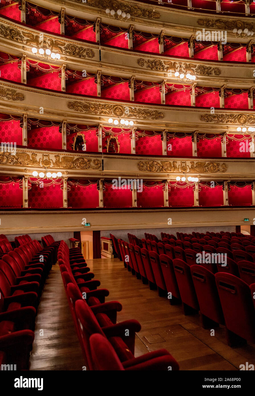 Interior of world famous La Scala (Teatro alla Scala, 1778) - an opera ...