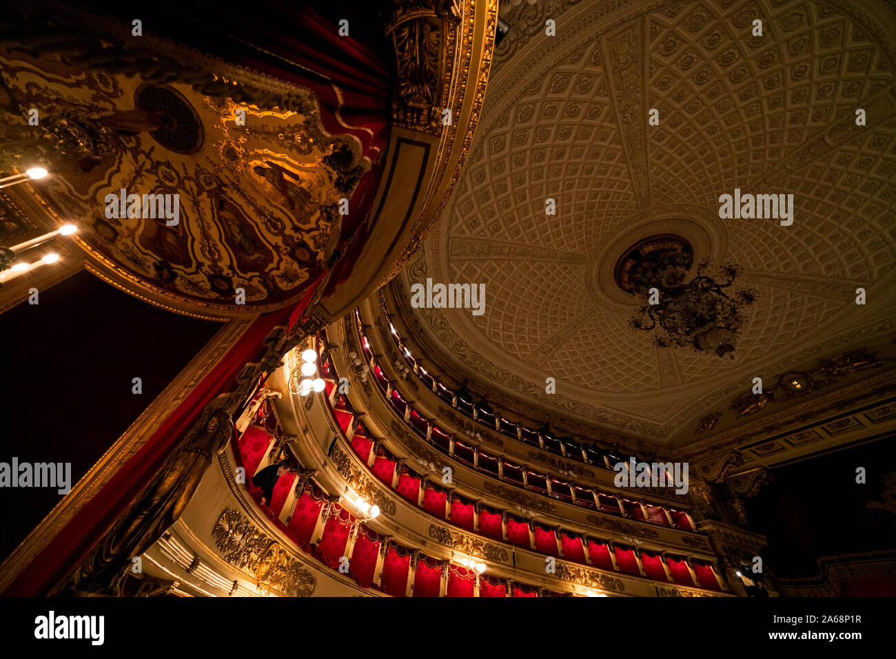 Interior of world famous La Scala (Teatro alla Scala, 1778) - an opera ...