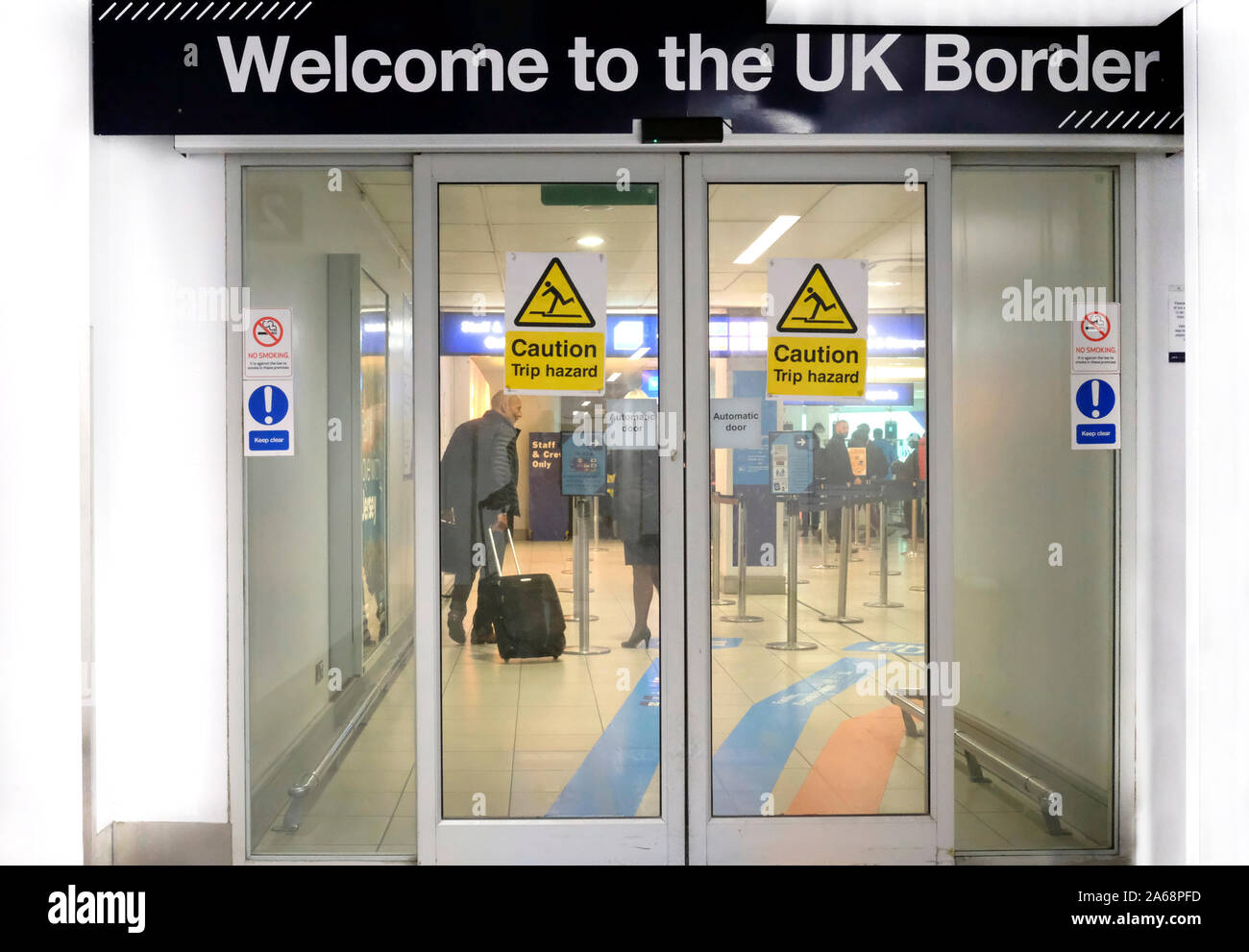 Uk border control hi-res stock photography and images - Alamy