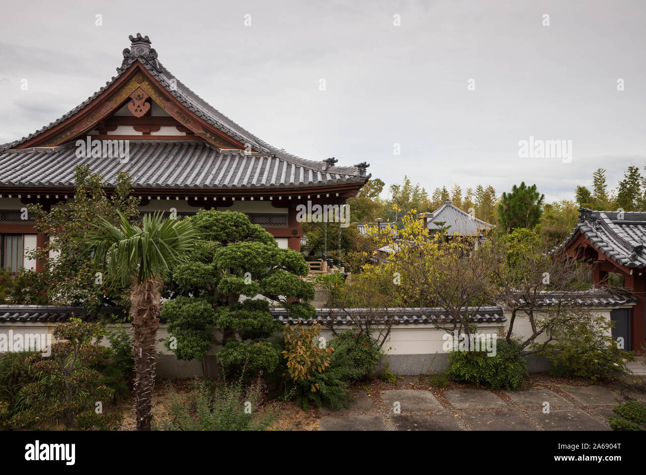 Small japanese temple hi-res stock photography and images - Alamy