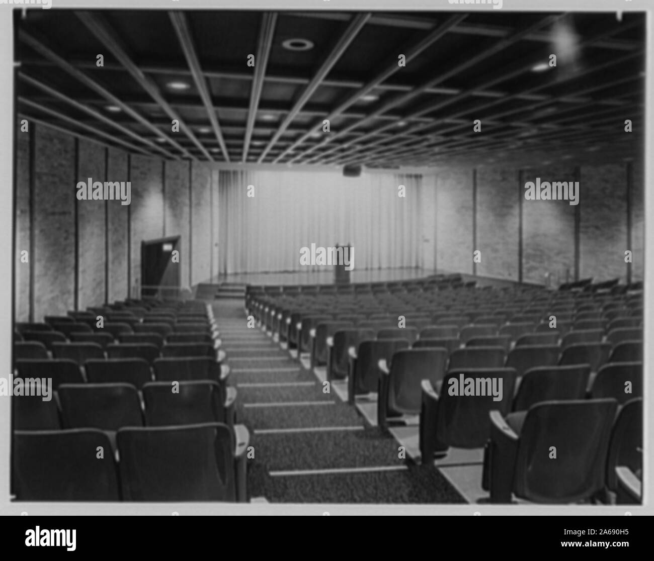 Smith wright hall hi-res stock photography and images - Alamy