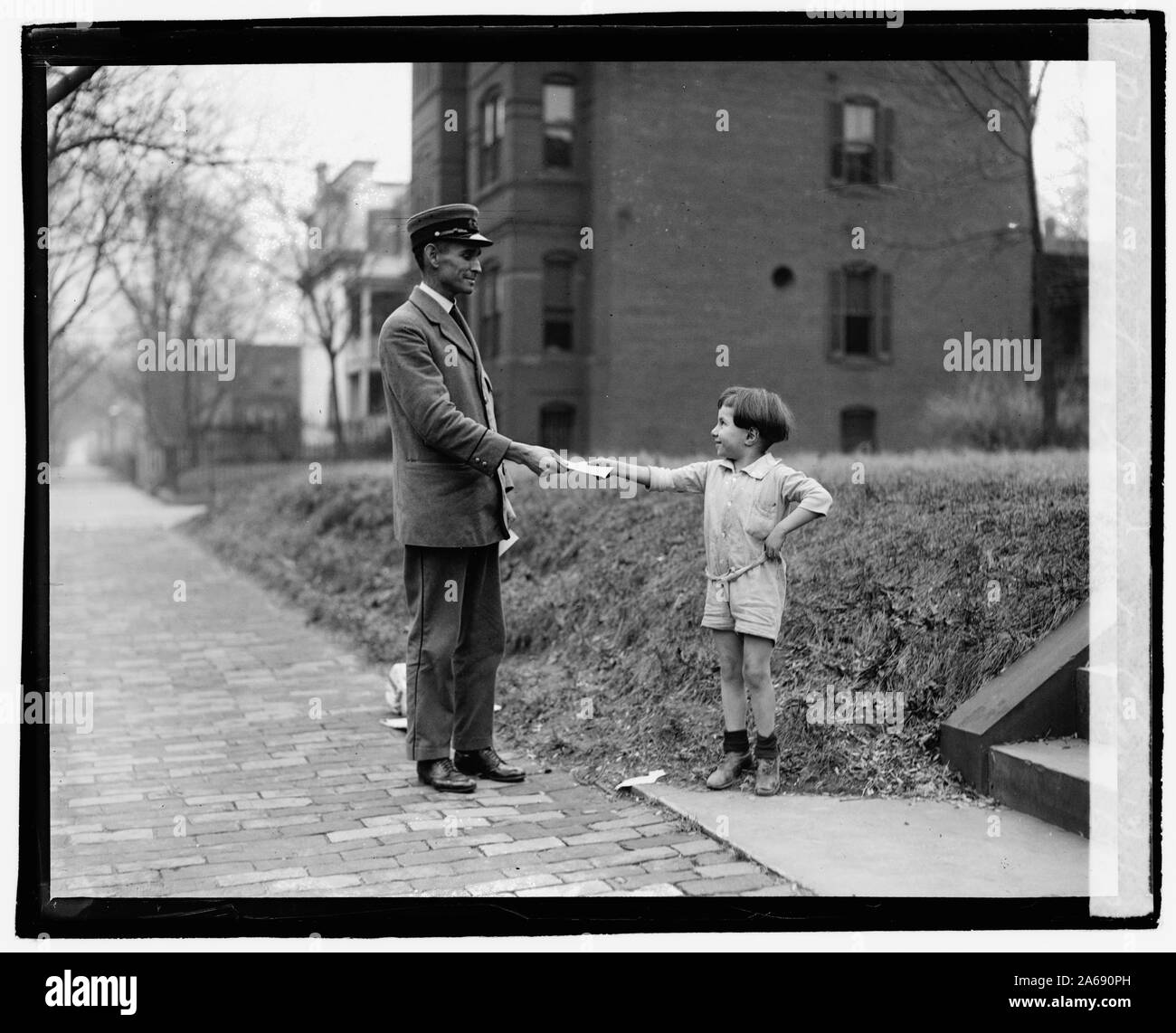 Old santa drawing Black and White Stock Photos & Images - Alamy