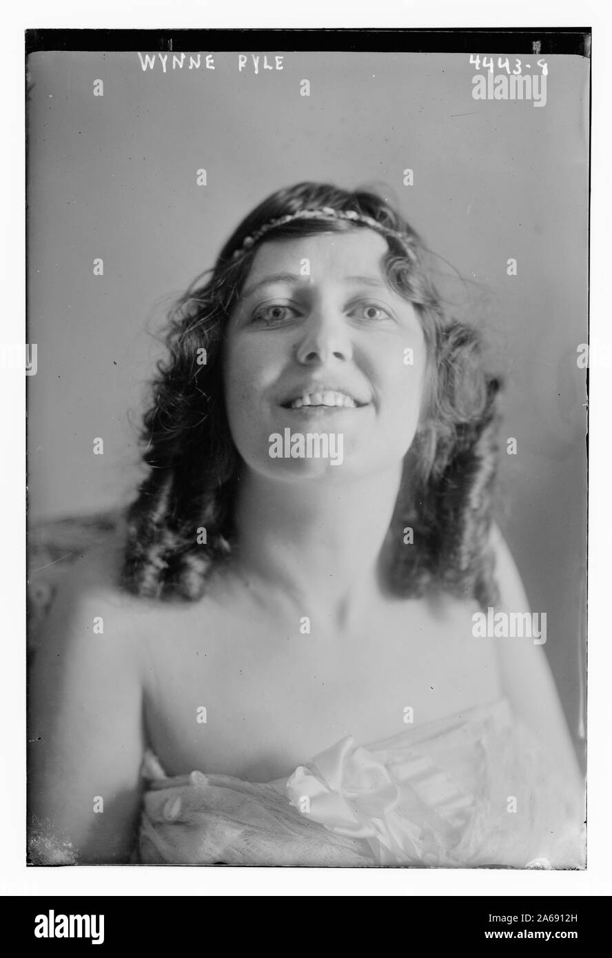 Pyle Black and White Stock Photos & Images - Alamy