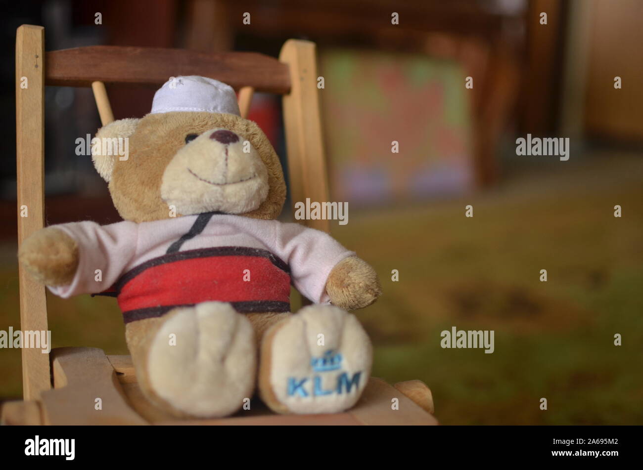Baby teddy on chair hi-res stock photography and images - Alamy