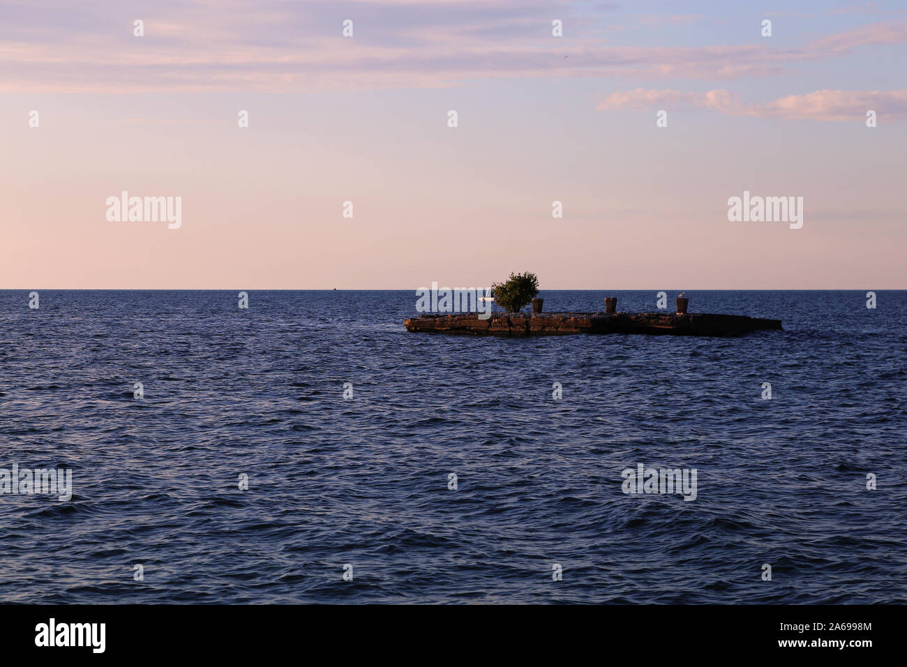 This is a picture of Lake Ontario from Olcott Beach in Western New York ...