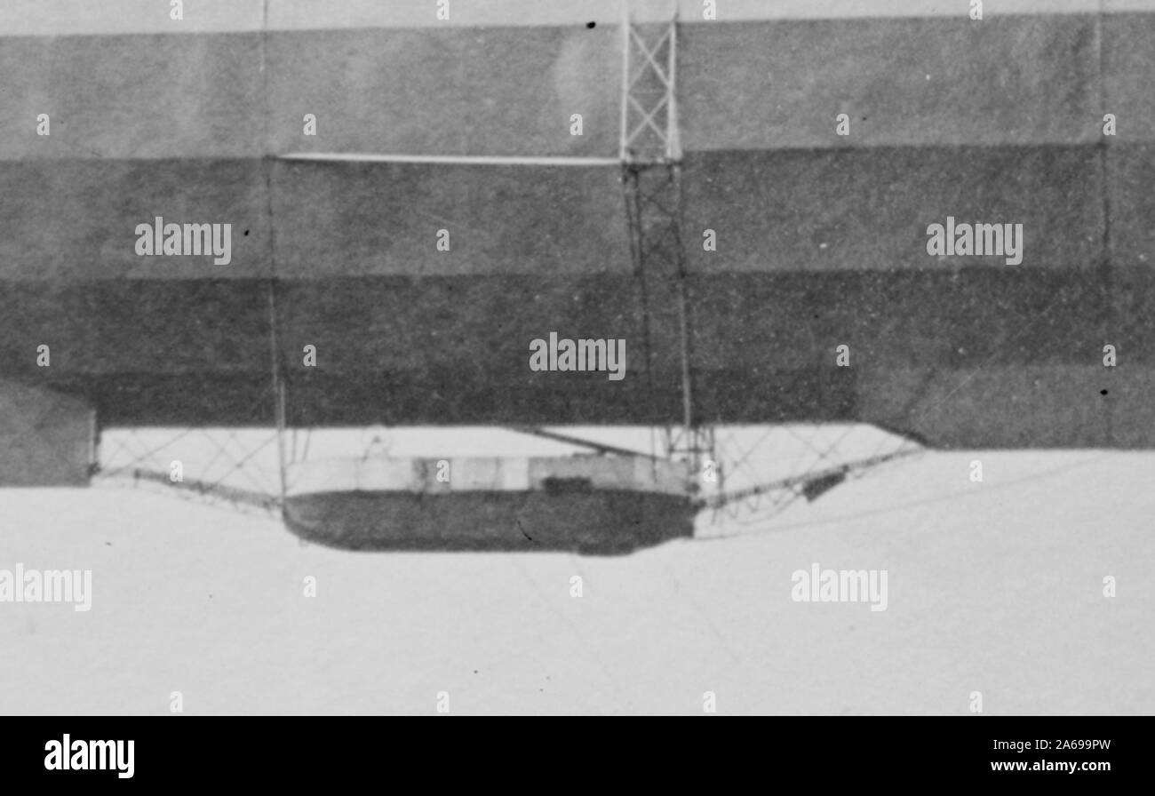 Zeppelin gondola hi-res stock photography and images - Alamy