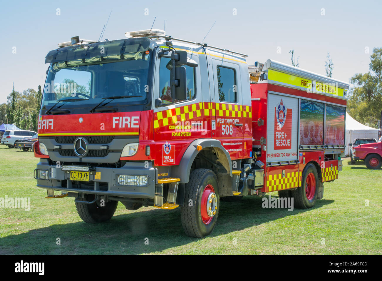Mercedes Atego 1626 Fire Brigade truck.with aboriginal art on the side ...
