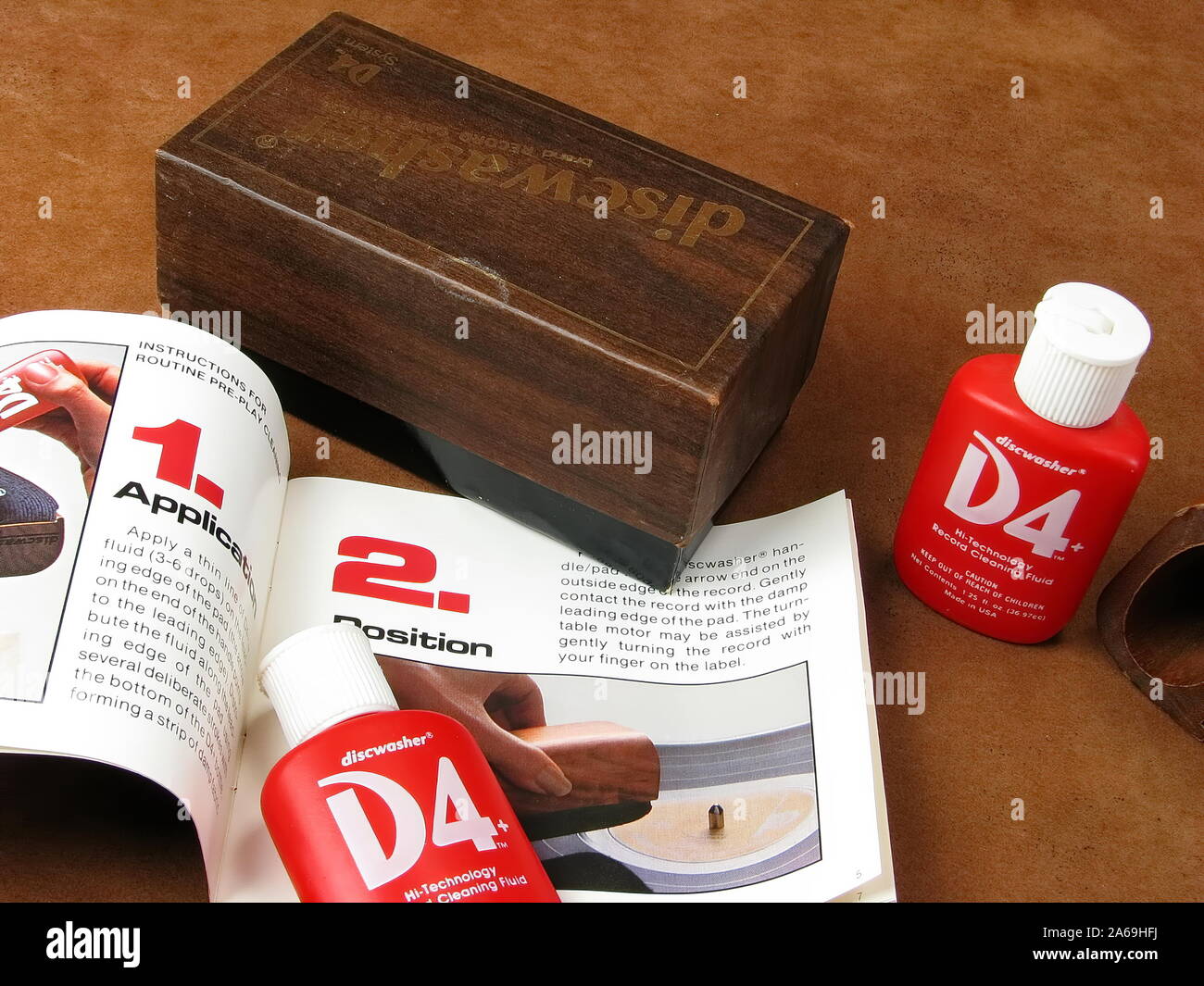 Vintage Discwasher record cleaning system Stock Photo - Alamy