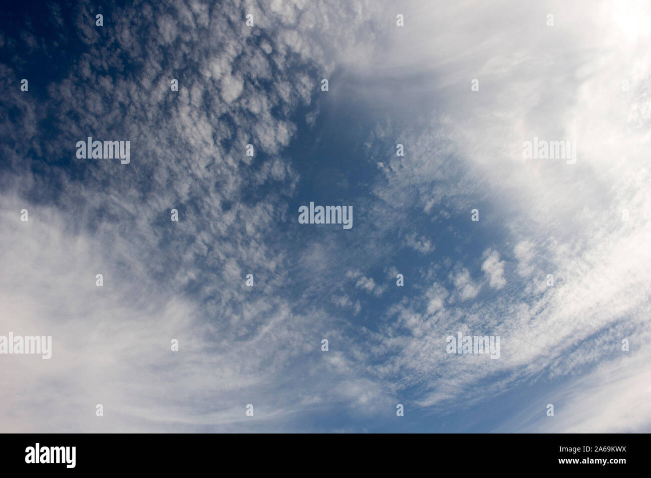Cirro form hi-res stock photography and images - Alamy