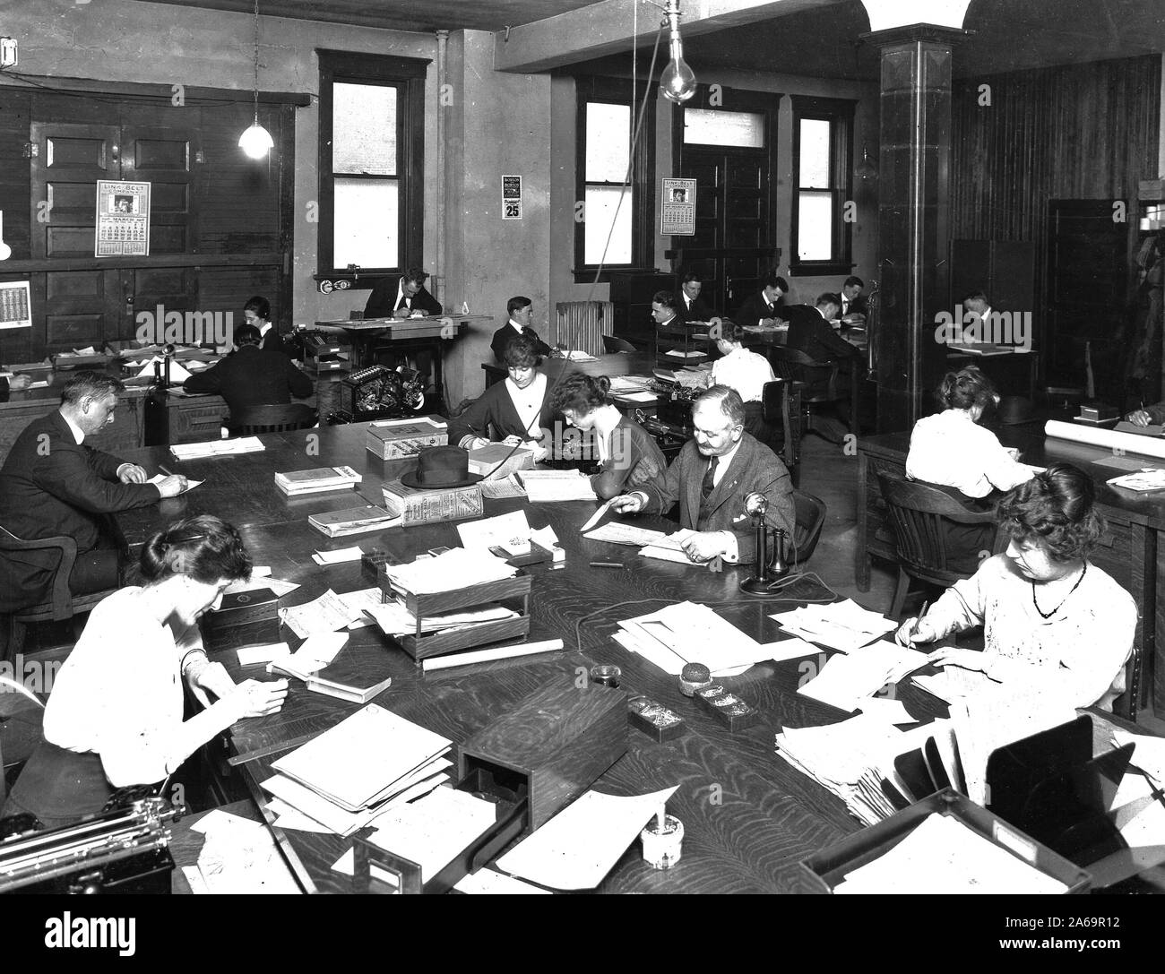 Glenn L. Martin Co., Cleveland, Ohio. The general office, 950 Chestnut ...