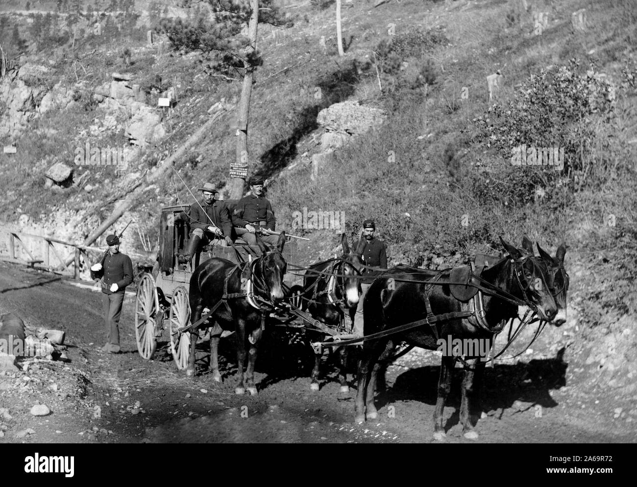 Horse drawn wagon 1800s hi-res stock photography and images - Alamy
