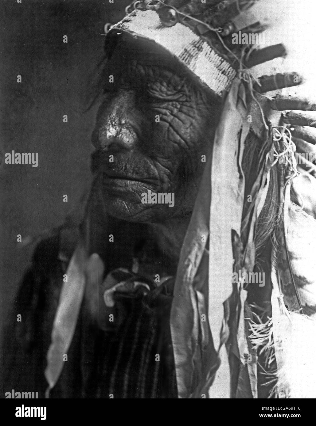 Black elk and native american hi-res stock photography and images - Alamy