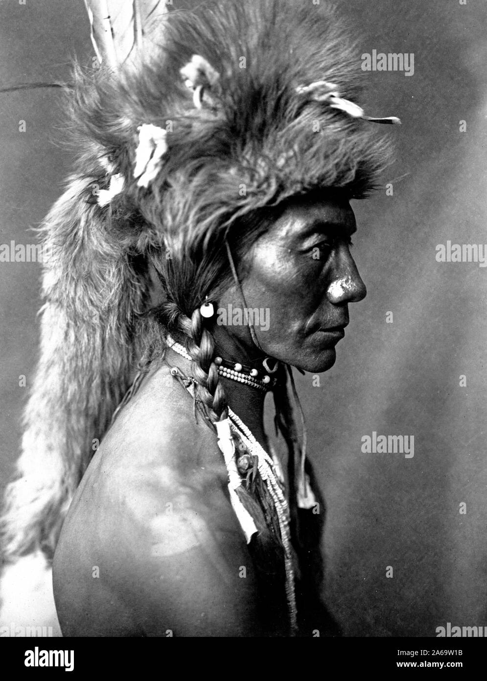 Edward S. Curits Native American Indians - Yellow Kidney, Piegan man ...