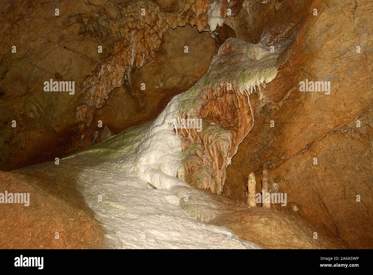 Crystal and limestone cave in Weilburg Kuhbach, Germany Stock Photo - Alamy
