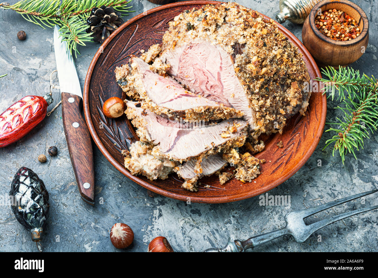 Roast beef family hi-res stock photography and images - Alamy