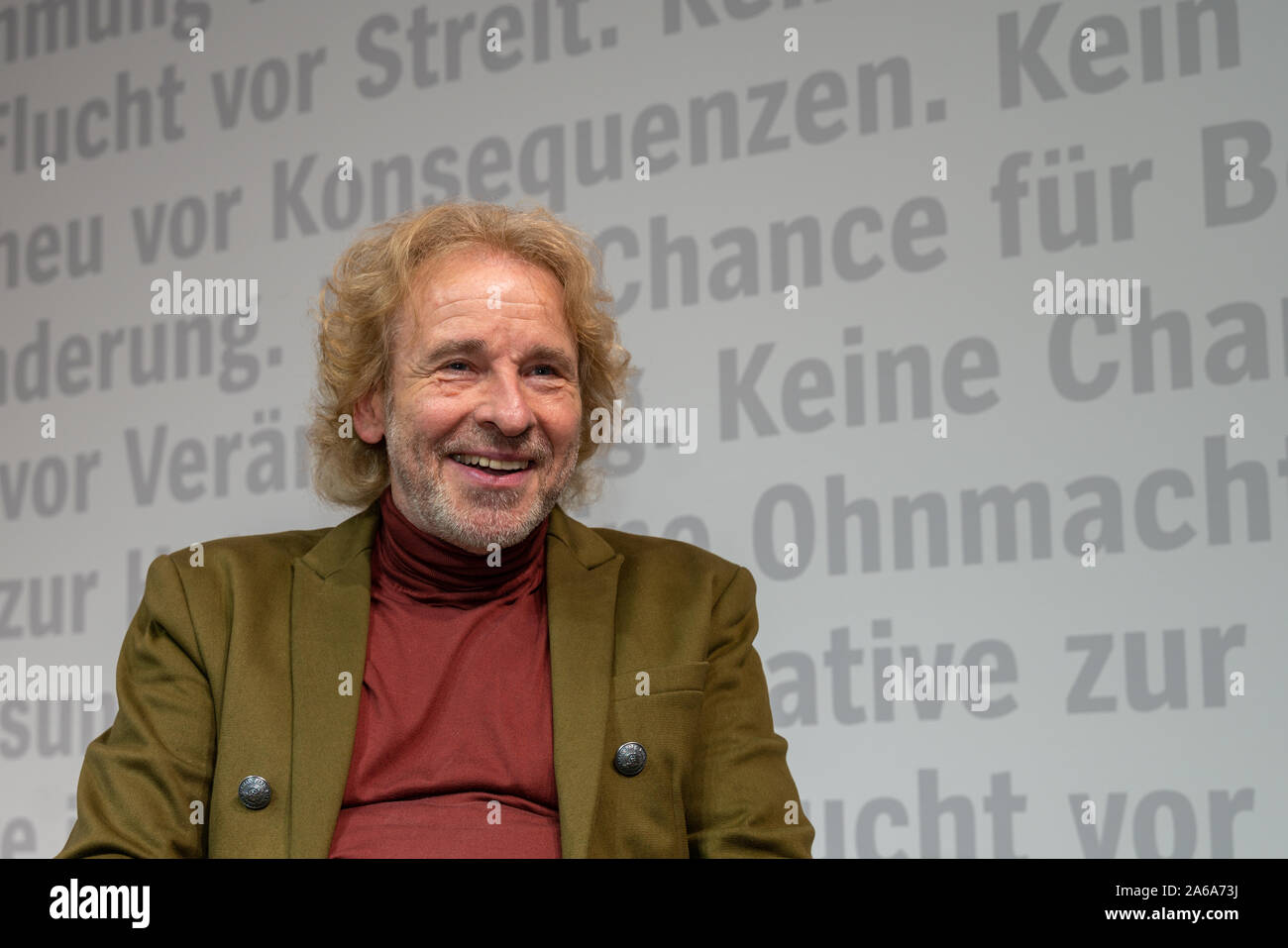 German tv presenter gottschalk german hi-res stock photography and ...