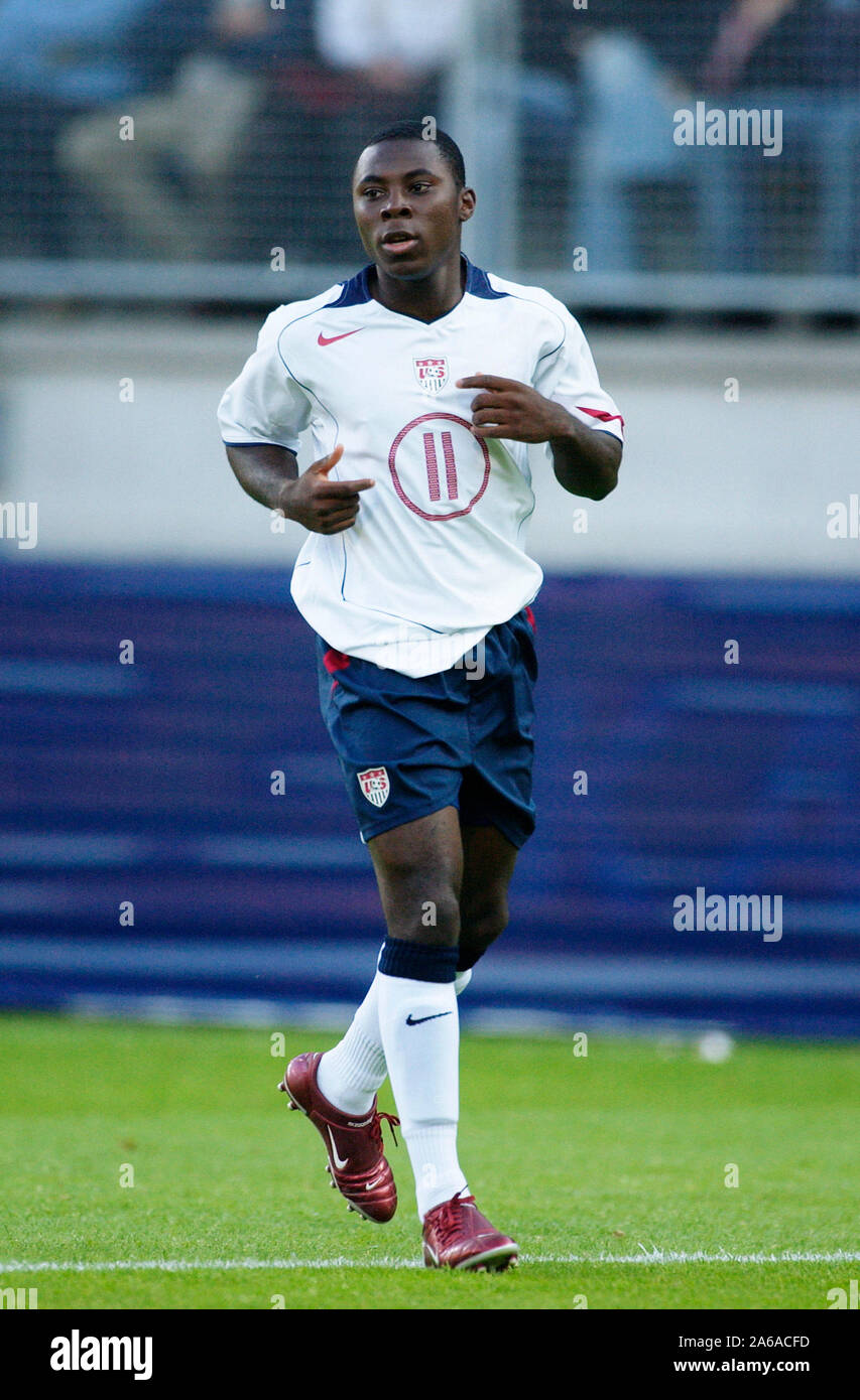 Football freddy hi-res stock photography and images - Alamy