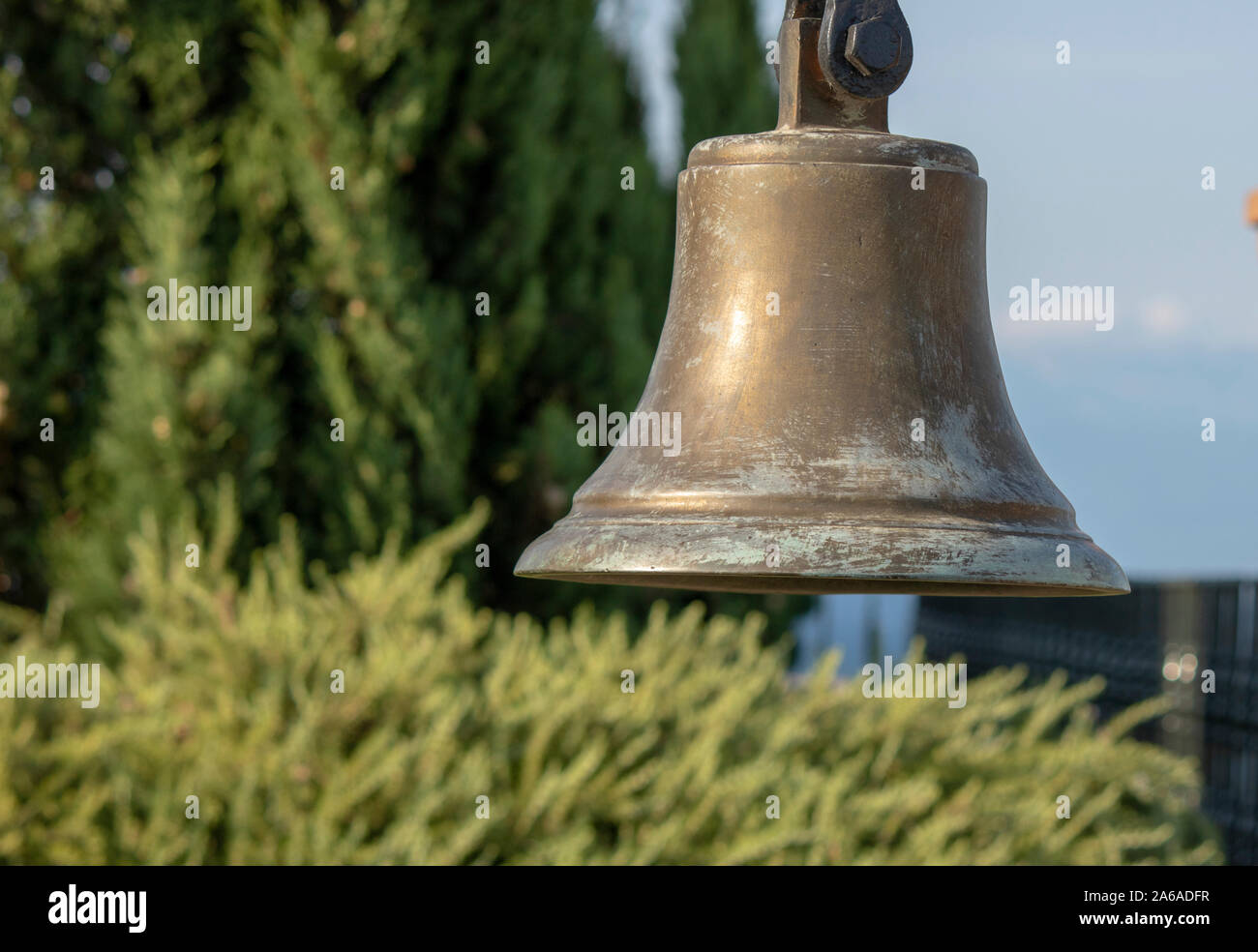 Ship boat bell bells hi-res stock photography and images - Alamy