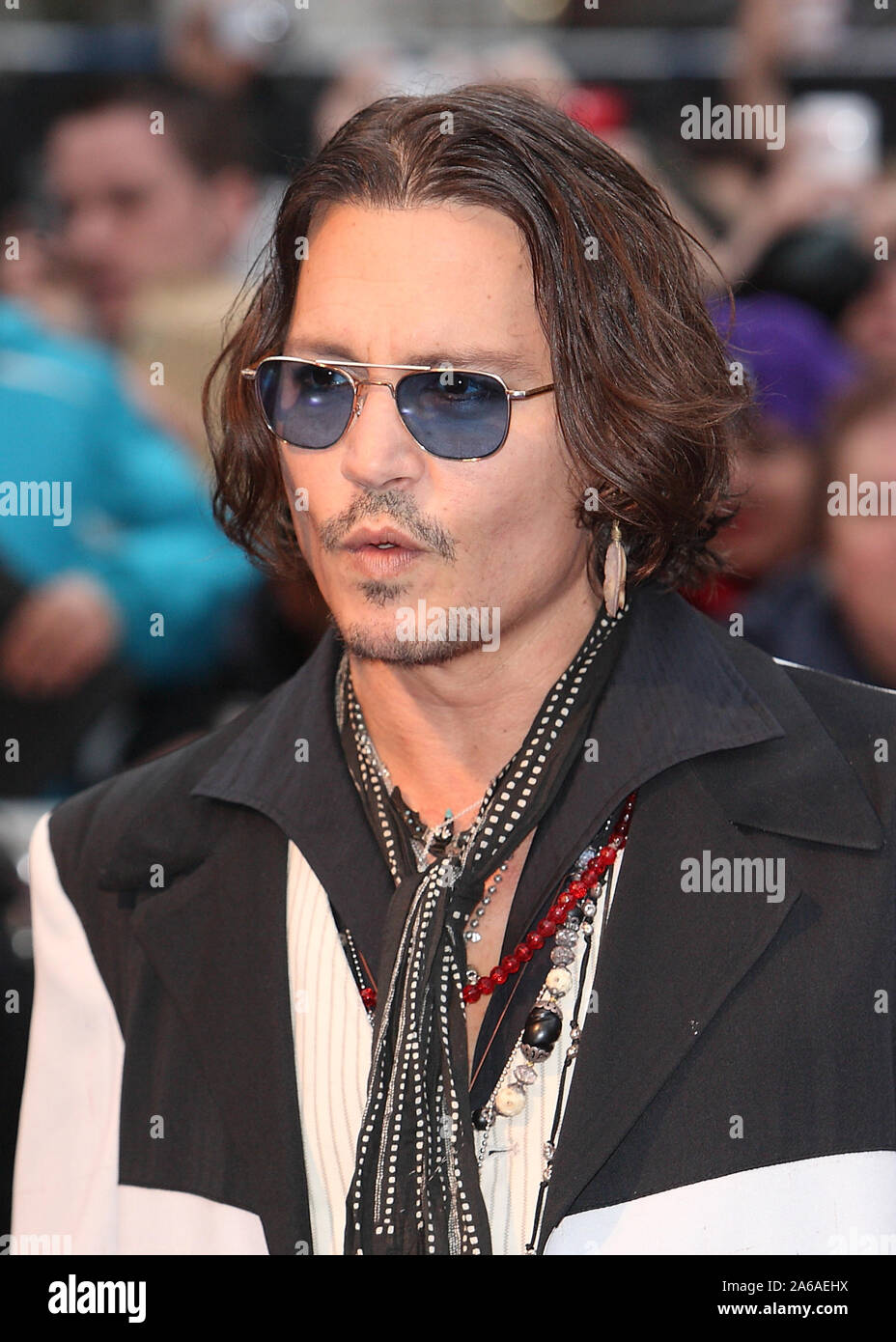 Johnny depp attending the uk film premiere of dark shadows hi-res stock ...