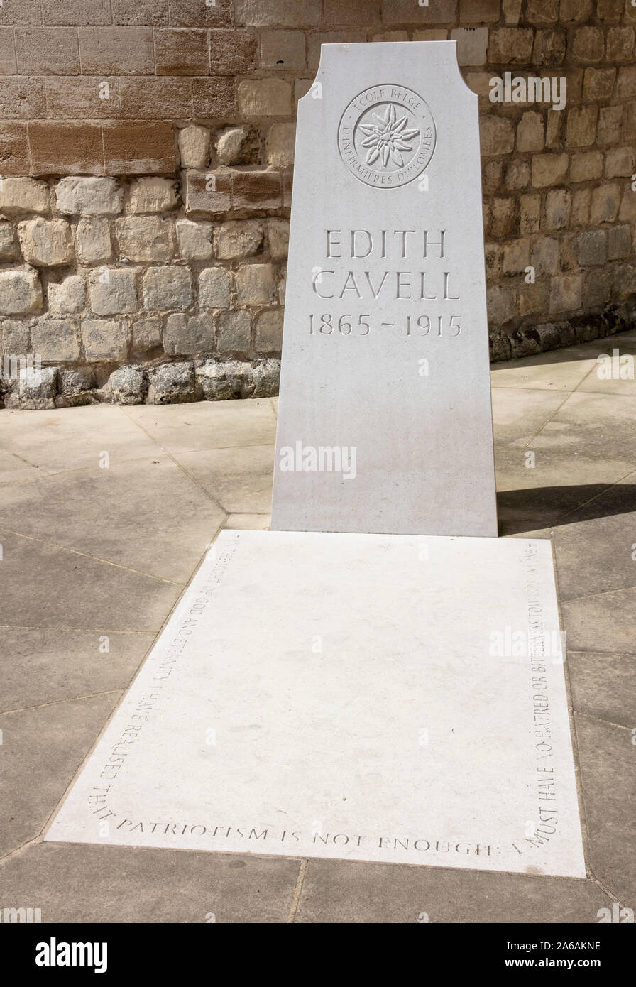 Grave and Memorial to executed by Germans in WW1 Nurse Edith Cavell at ...