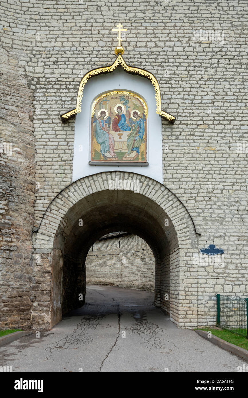 Russian icon holy trinity hi-res stock photography and images - Alamy