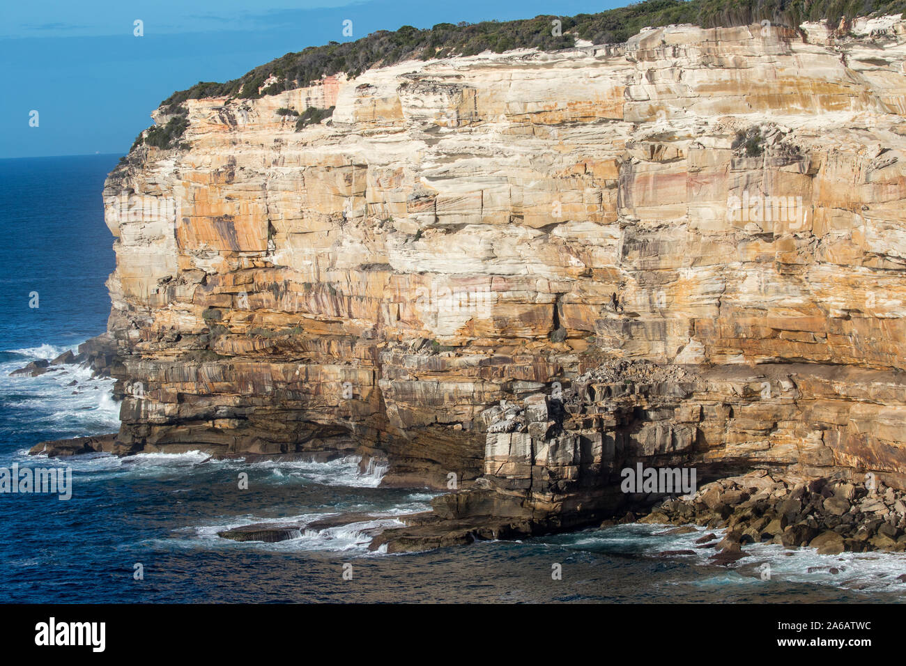 Sandstone cliffs of the Royal National Park Sydney Australia Stock ...
