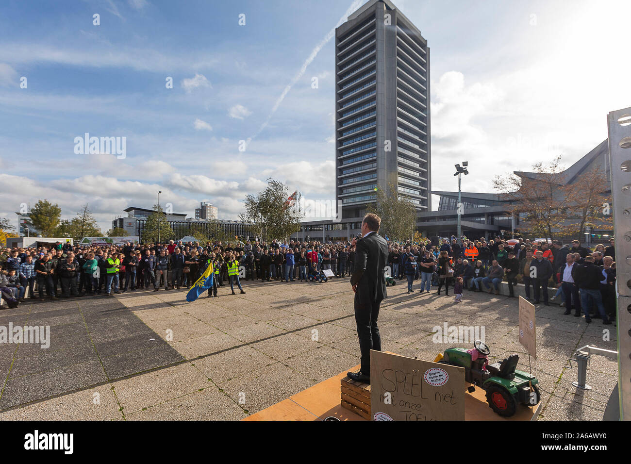 Nitrogen rules hi-res stock photography and images - Alamy