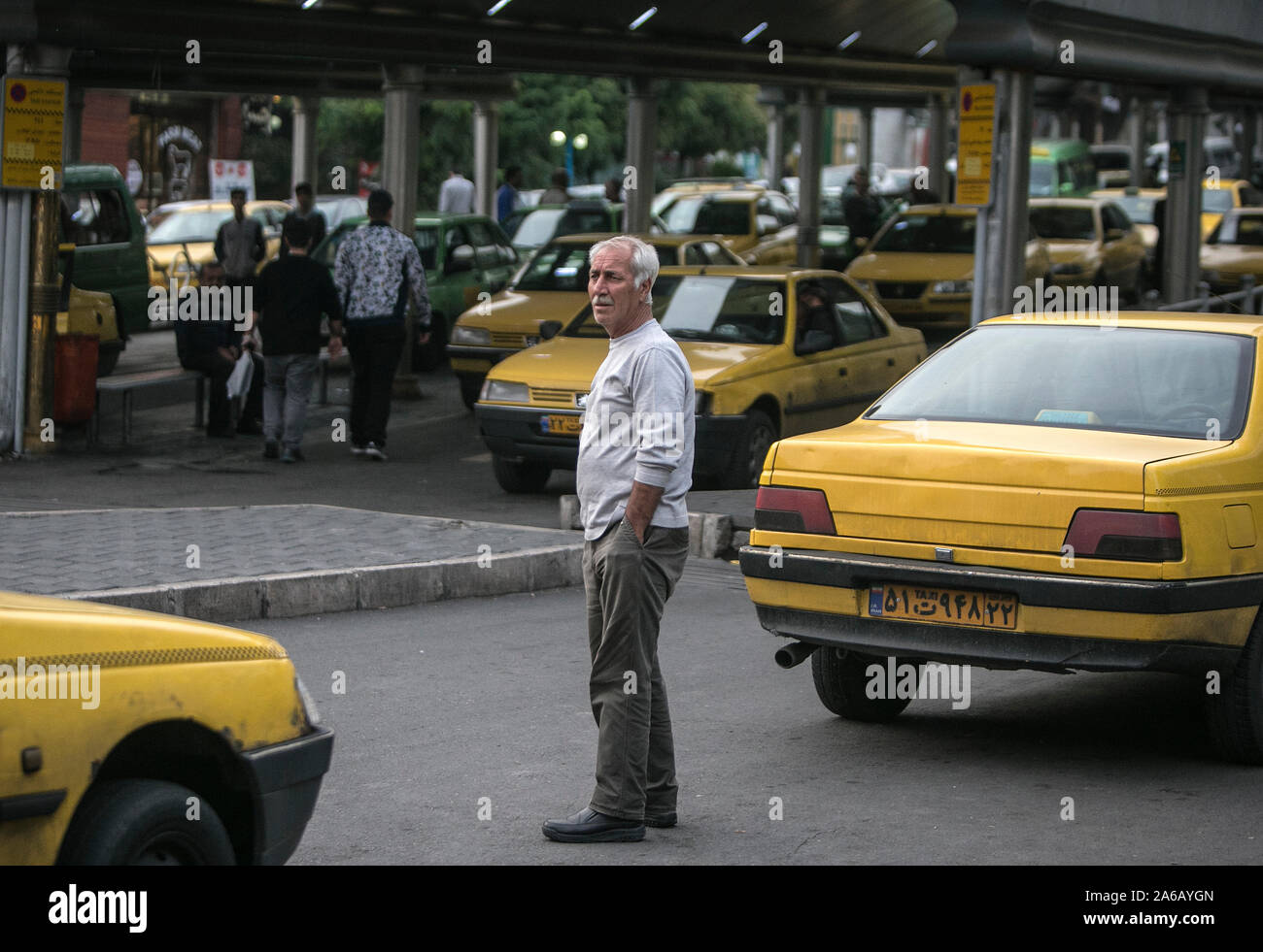 Tehran taxi in tehran iran hi-res stock photography and images - Alamy