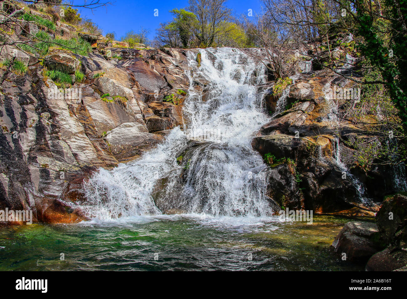 Spring valley waterfall hi-res stock photography and images - Alamy