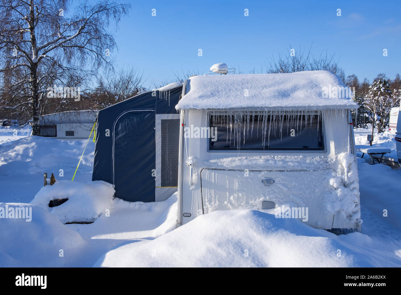 Caravan winter hi-res stock photography and images - Alamy