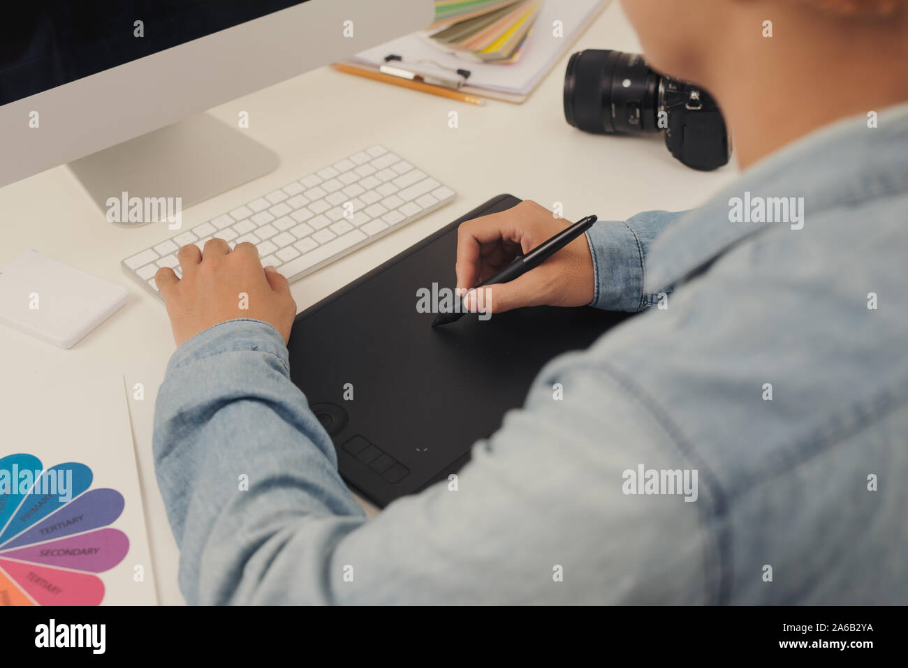 Pen closeup hi-res stock photography and images - Alamy