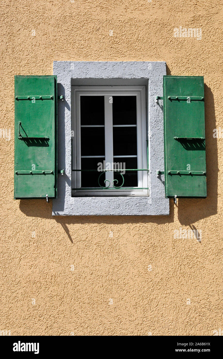 Around Switzerland - Shuttered Window Stock Photo - Alamy