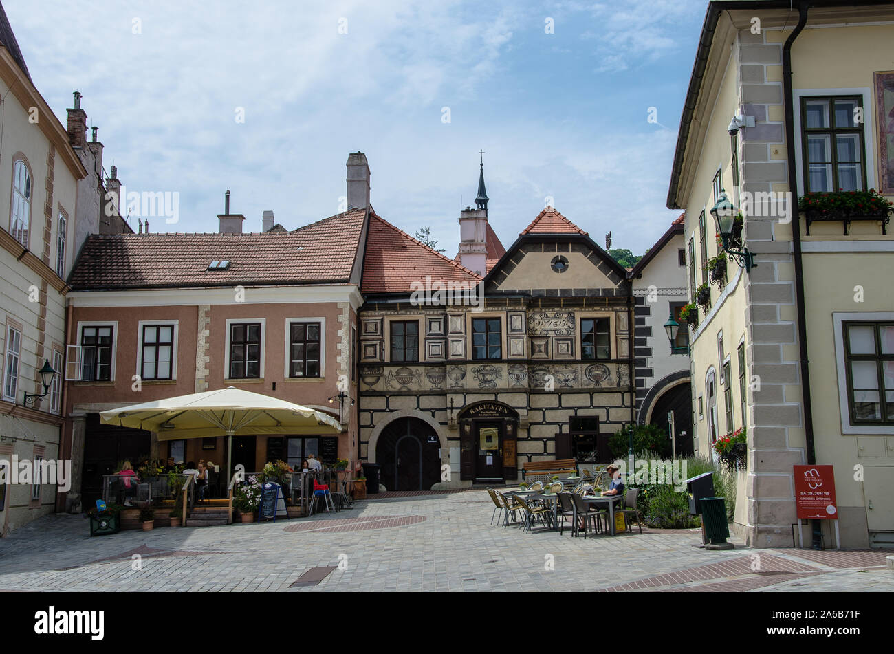 Modling hi-res stock photography and images - Alamy