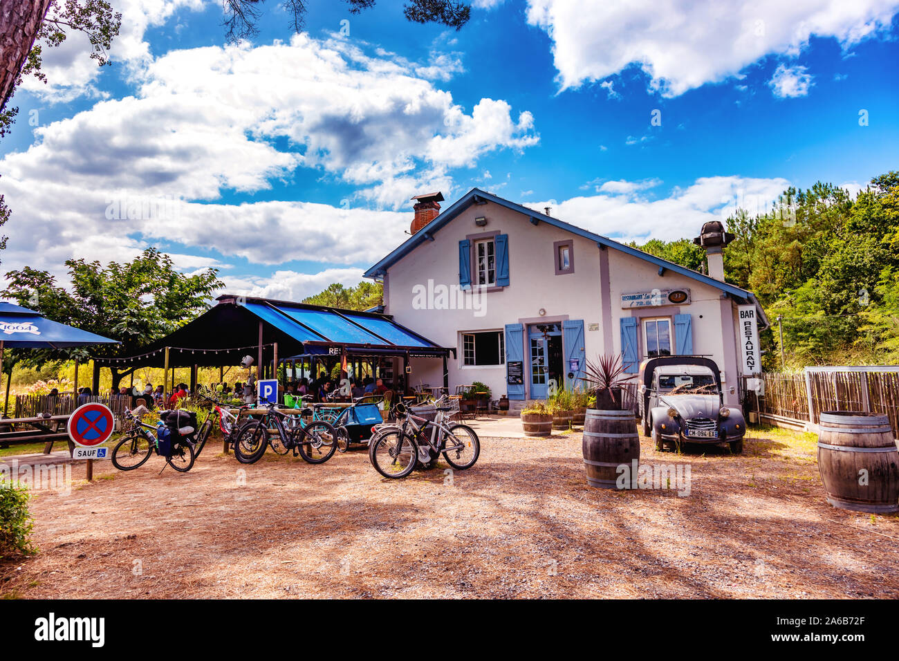 Les roseaux hi-res stock photography and images - Alamy