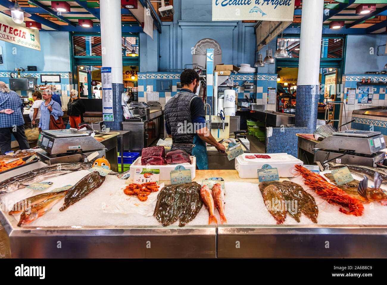 French Food Market Les Halles High Resolution Stock Photography and ...
