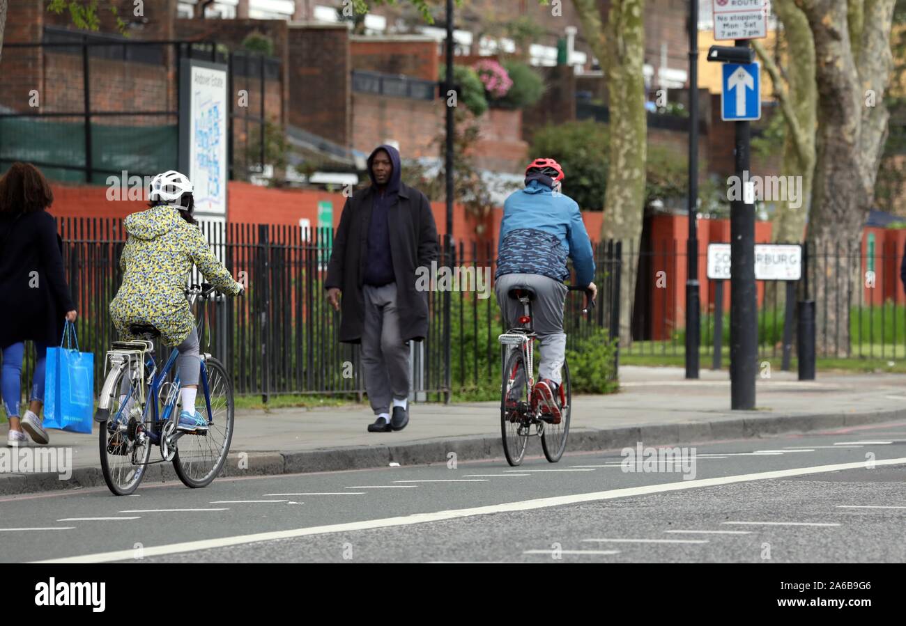 Jeremy Corbyn and wife Laura Alvarez out on their bikes Stock Photo - Alamy