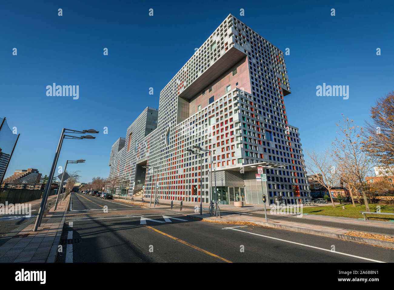 Simmons building hi-res stock photography and images - Alamy