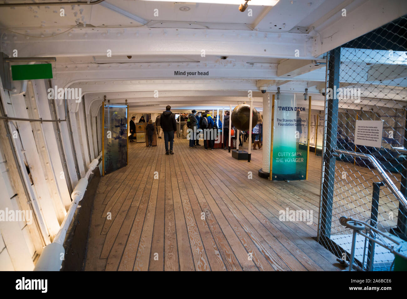 Empty decks hi-res stock photography and images - Alamy