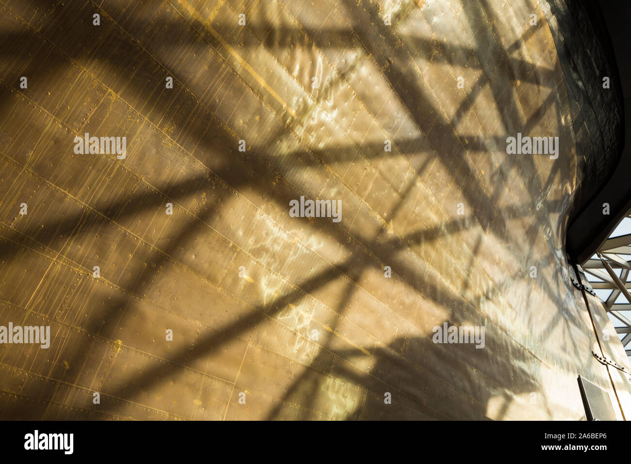 Copper hull hi-res stock photography and images - Alamy