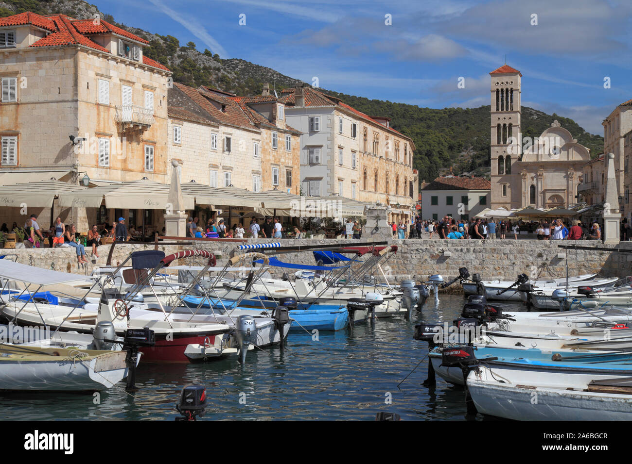 Croatia, Hvar, St Stephen Square, harbor, people, boats Stock Photo - Alamy