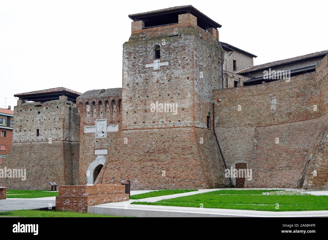 The stupendous heavily-fortified Castel Sigismondo built 1437- 52, its ...