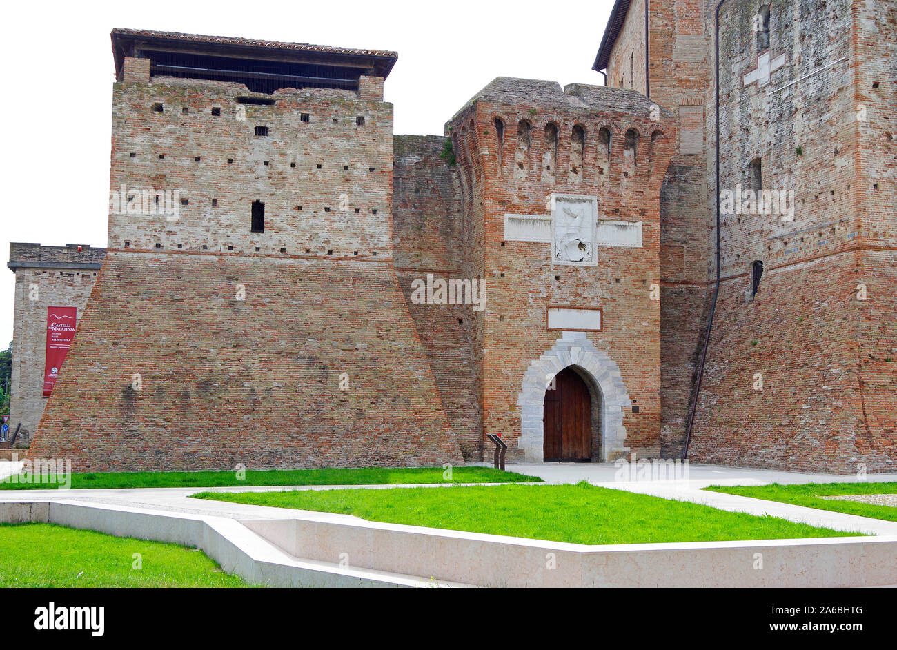 The stupendous heavily-fortified Castel Sigismondo built 1437- 52, its ...