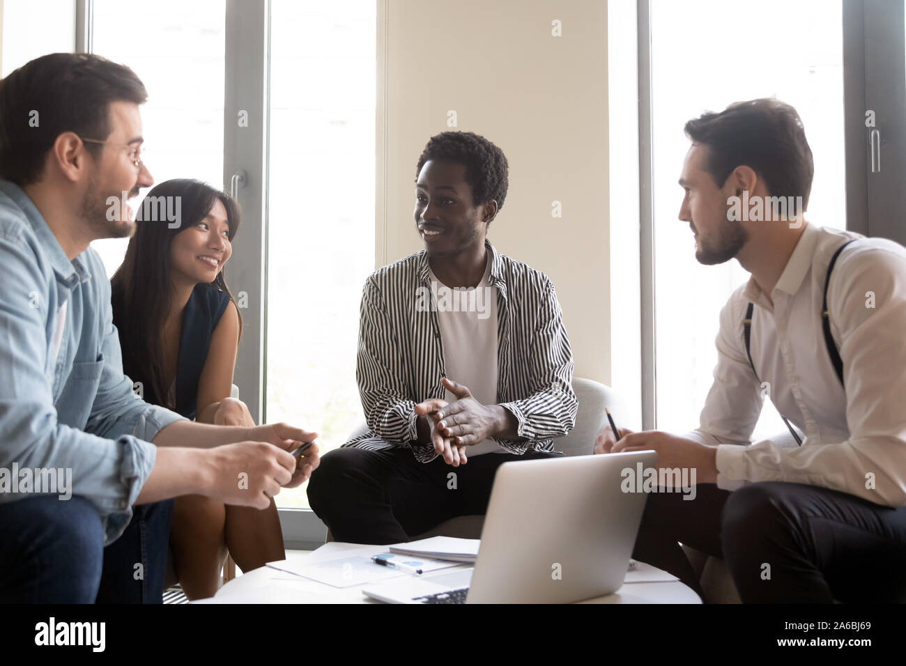 Sharing strategy hi-res stock photography and images - Alamy